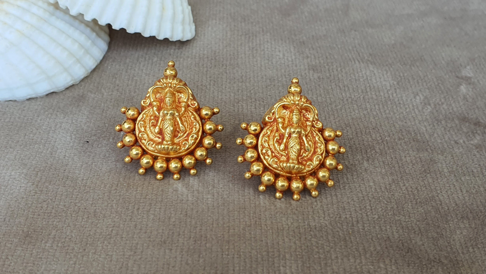 Nagara pendant designs store